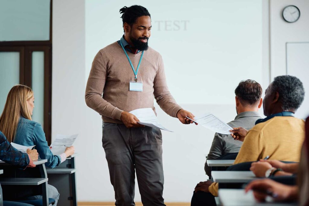 Making the most of course readers and handouts: 5 key tips | Plagiarism ...